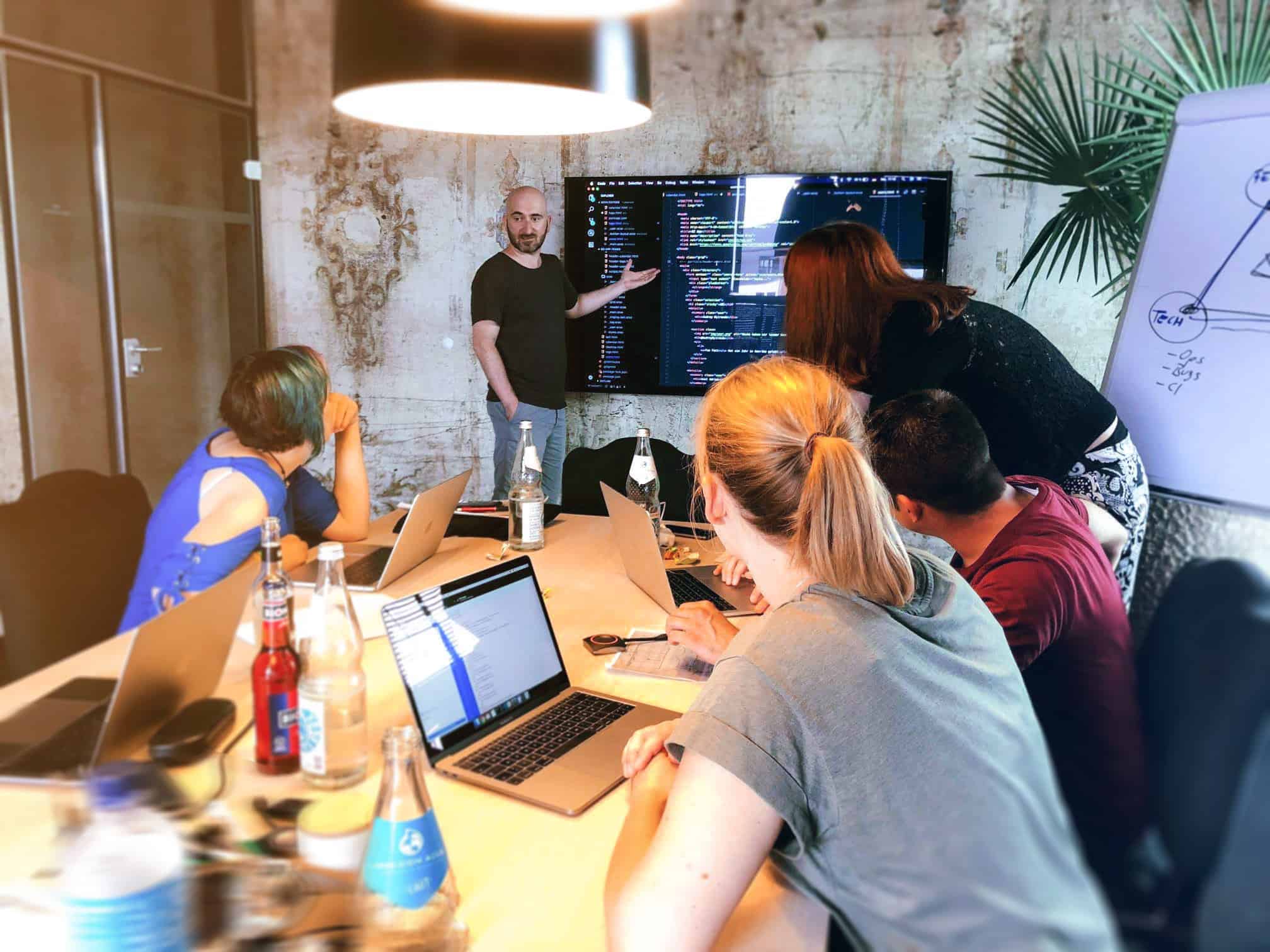 IT Recruiting: OTTO angelt sich neue fische - SAATKORN